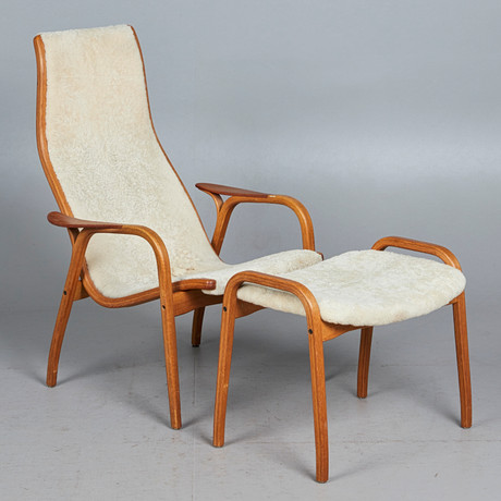 YNGVE EKSTRÖM. Swedese, högryggad stol/fåtölj och fotpall, modell ...