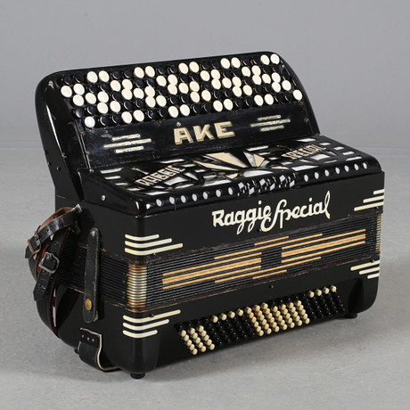 DRAGSPEL, Raggie Special, 4-körigt, med väska, 1940-tal. Samlarföremål ...