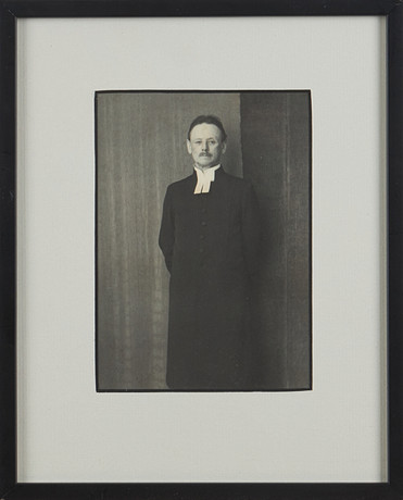 HENRY B GOODWIN. (1878-1931): Male portrait, unsigned, gelatin silver ...