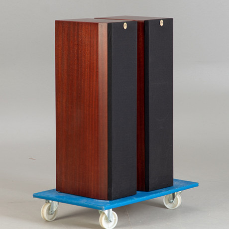 HANS DEUTSCH. Two floorstanding speakers / floorstanding boxes, model ...