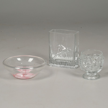 LIAM CAREY FOR MERLIN GLASS. ET PLADE OG TO ANDRE STYKKER RETRO PRESSET ...