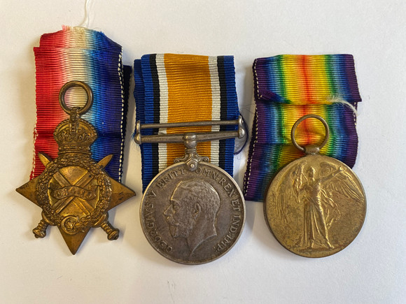 A FIRST WORLD WAR TRIO TO A CASUALTY FROM THE AUSTRALIAN INFANTRY FORCE ...