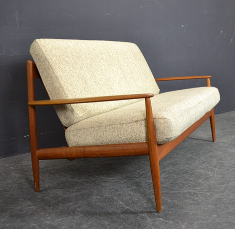 GRETHE JALK. SOFA FRANCE & DAVERKOSEN DENMARK. Furniture - Sofas ...