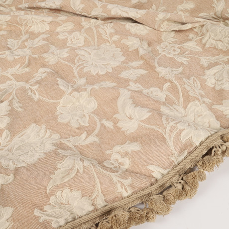 PLÄD med tofsar, Ilva, Danmark. Mattor & Textil - Textil - Auctionet