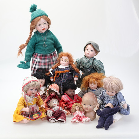 PORSLINSDOCKOR, parti. Leksaker - Leksaker - Auctionet