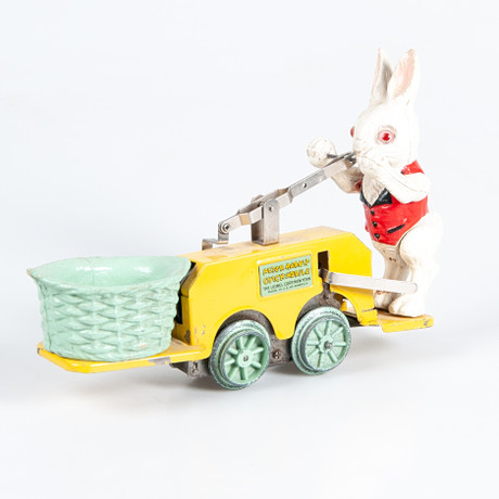 LIONEL Peter Rabbit Chick Mobile. Toys - Toys - Auctionet