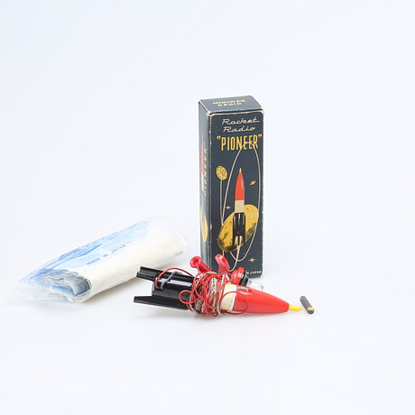 MINIMAN toy radio, ROCKET Radio Pioneer, Japan 1950-1960, original ...