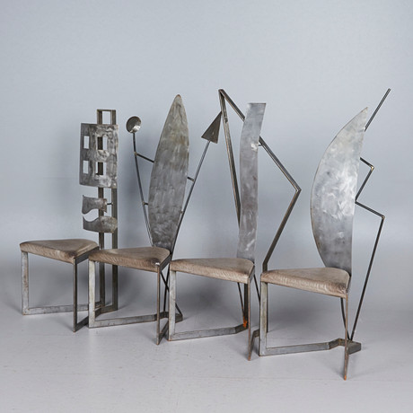 Vier brutalistische Esszimmerstühle / Hochlehner, 1980er Jahre, Stahl ...