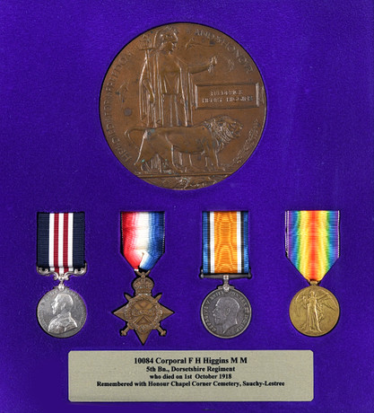 A FIRST WORLD WAR GALLANTRY CASUALTY GROUP TO THE DORSETSHIRE REGIMENT ...