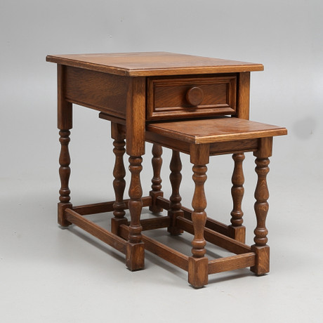 SATSBORD, 2 delar, låda. Möbler - Bord - Auctionet