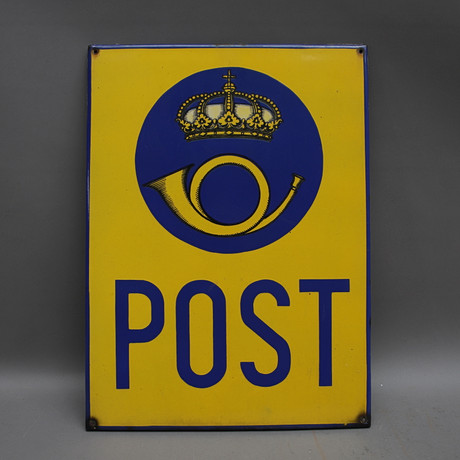 SKYLT, "Post", plåt, med posthorn och kunglig krona. Övrigt - Övrigt ...