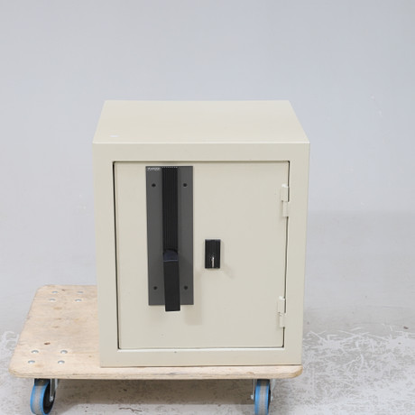 SAFE, Hadak, 20th century. Miscellaneous - Miscellaneous - Auctionet