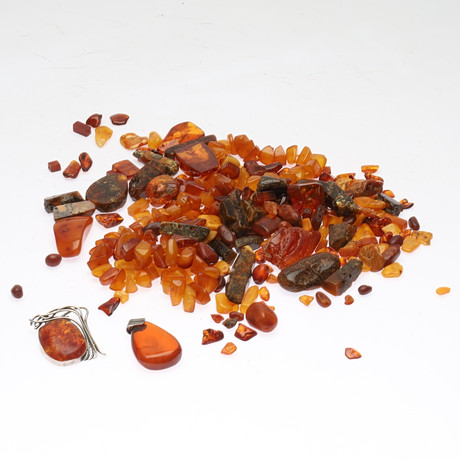 PARTI BÄRNSTEN, 1900-tal. Smycken & Ädelstenar - Ädelstenar - Auctionet