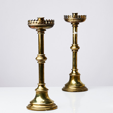 LJUSSTAKAR, 1 par, England, 1800-talets andra hälft, mässing. Silver ...