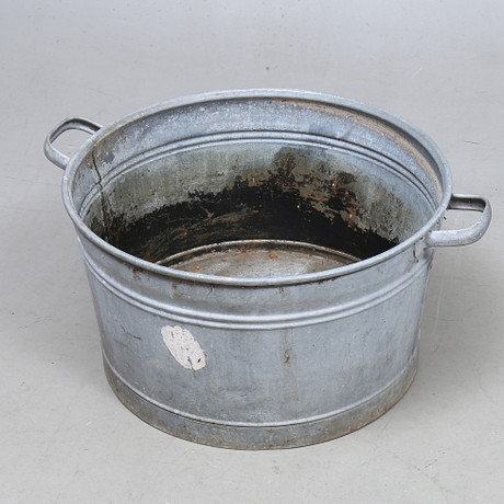 BALJA / KÄRL, zink, 1800/1900-tal. Trädgård & Byggnadsvård ...