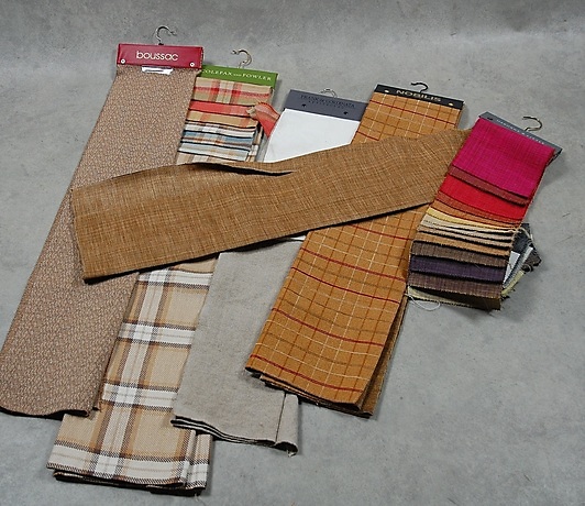FABRIC SAMPLES, 5 parts, various woolen fabrics. Carpets & Textiles ...