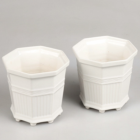 OUTER LINING, 2 pieces Waldemarsuddekrukan, Prins Eugen, Gustavsberg ...