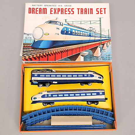 TRAIN SET, battery powered, rails, Dream Express, Japan. Toys - Auctionet