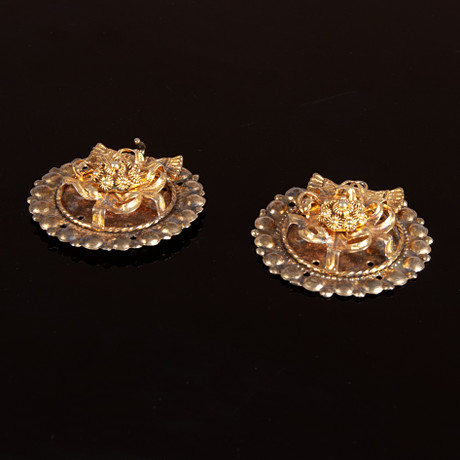 GABRIEL DAHLBERG LUND (VERKSAM 1845-1893). TRÖJSPÄNNEN, ett par ...