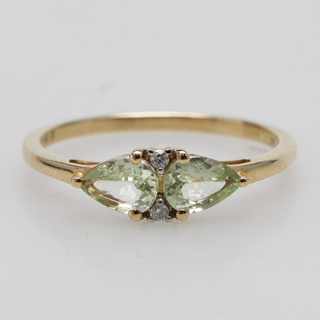 EIN RING MIT GRANAT UND DIAMANT MIT FARBWECHSEL. Schmuck & Edelsteine ...