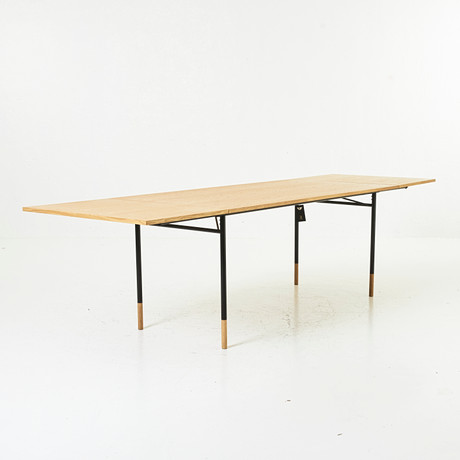 FINN JUHL. dining table, model "Nyhavn Dining Table", oak, steel legs ...