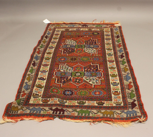 FIVE KUCHAN KURD RUGS. Carpets & Textiles - Carpets - Auctionet