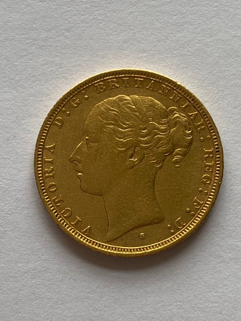 A QUEEN VICTORIA SOVEREIGN, 1881. Coins, Medals & Stamps - Coins ...
