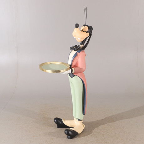 VISITKORTSBETJÄNT, "Långben", målad konstmassa. Övrigt - Övrigt - Auctionet