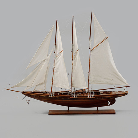 SHIP MODEL, Atlantic, 3-masted sailing vessel, 1900s. Miscellaneous ...