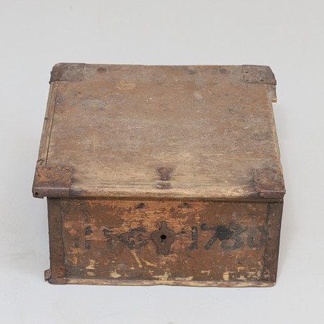 BOX, 1700s. Swedish Folk Art - Bowls & Boxes - Auctionet