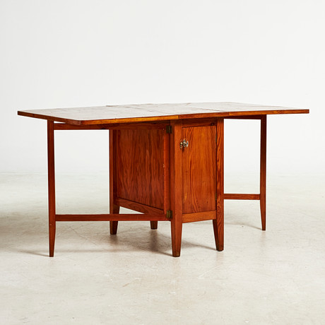 BOARDING TABLE, 1930s/40s, short sides with cabinets and drawers, pine ...
