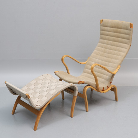 BRUNO MATHSSON. fåtölj med fotpall, "Pernilla", Bruno Mathsson design ...