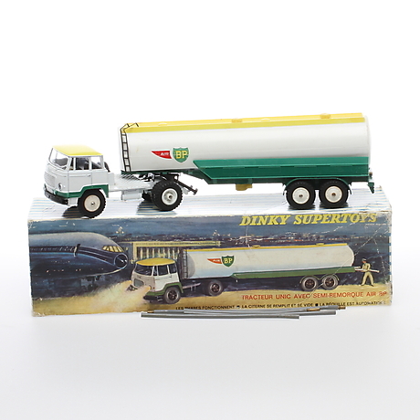 DINKY TOYS 887 TANKBIL BP i originalkartong. Leksaker - Auctionet