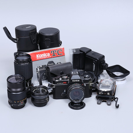 KONICA AUTOREFLEX TC, analog systemkamera med 4 objektiv m.m. Foto ...