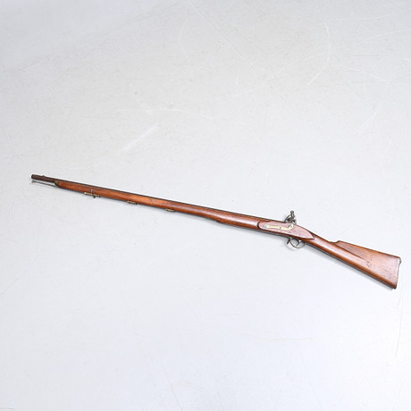FLINT LOCK RIFLE, 17/1800s. Weapons & Militaria - Guns & Rifles - Auctionet