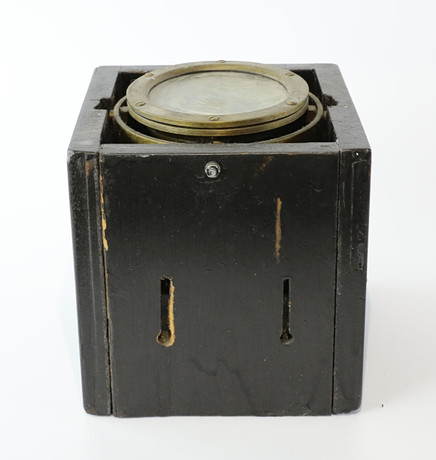 KOMPASS, LYTH, nr 20141, Stockholm. Samlarföremål - Teknika & Nautika ...