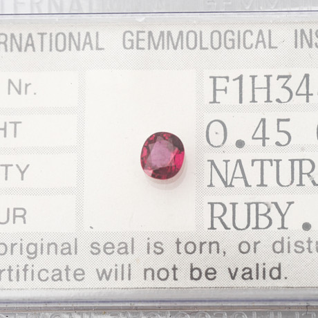 RUBINER 2 st, 2x0.45 ct, tot 0.90 ct, certifikat från IGI. Smycken ...