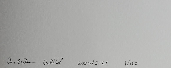 DAN ERIKSSON. Fotografi, nakenmodell, daterad 2009/2021, numrerad 1/100 ...