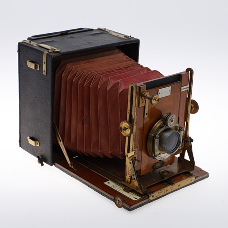 AN EARLY 20TH CENTURY SANDERSON HALF PLATE CAMERA. Photo, Cameras ...
