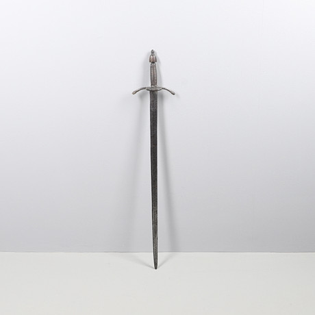 A COMPOSITE 'BACK SWORD' WITH STRAIGHT BLADE. Weapons & Militaria ...