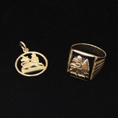 18K GOLD, Signet ring AND PENDANT. Jewellery & Gemstones - Jewellery ...
