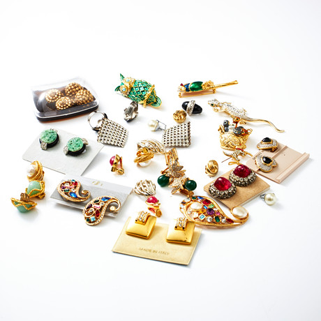 BROCHES, 6 uds., incluida la representación de gatos en una canasta ...