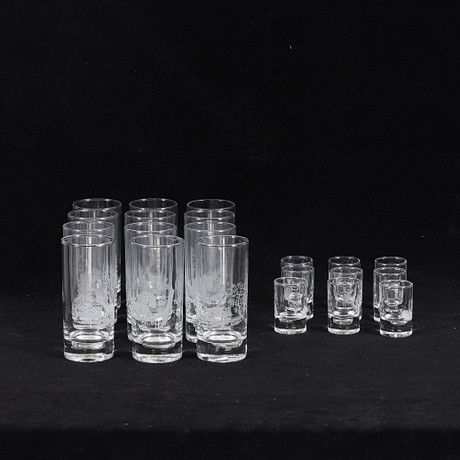 GROGGLAS, SNAPSGLAS, 22 delar. Glas - Serviser - Auctionet