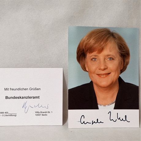 ANGELA MERKEL: Original autograph on photo. Books, Maps & Manuscripts ...