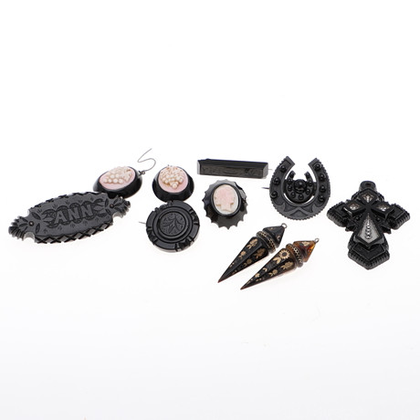 ETT PAR PIQUE ARBETE DROPPAR OCH OLIKA JET OCH FRANSKA JET OBJEKT ...