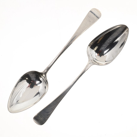 ETT PAR GEORGE III SILVER GAMLA ENGELSKA MÖNSTER SKEDAR. Silver ...