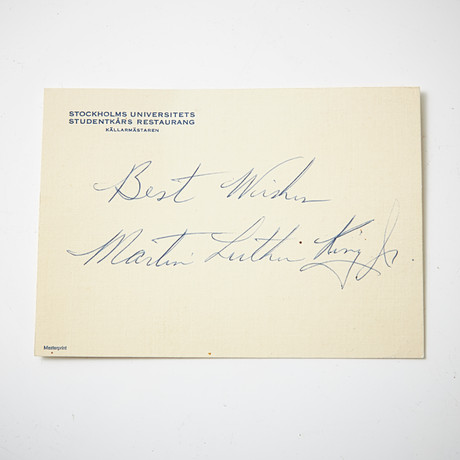 TARJETA DE AUTOGRAFÍA DE MARTIN LUTHER KING FIRMADA, Estocolmo años 60 ...