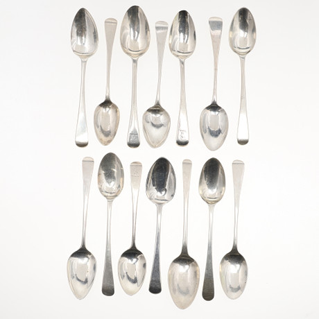 EN SAMLING AV OLIKA FRÄMST GEORGE III SILVER GAMLA ENGELSKA MÖNSTER ...