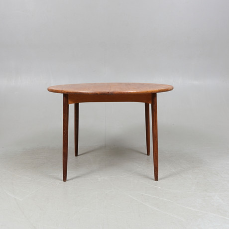 DINING TABLE, 1950s / 60s. Furniture - Tables - Auctionet