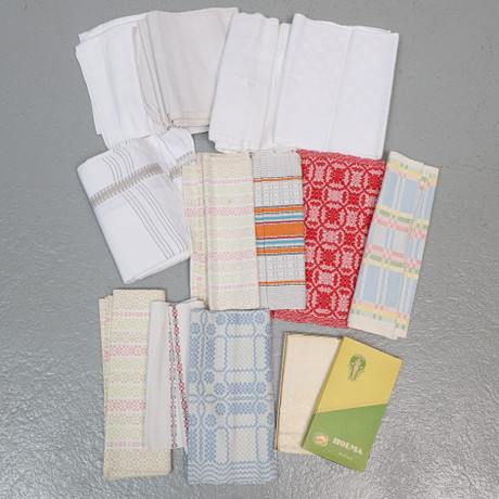 DUKAR, 13 st, linne, bl.a. Holma, 1900-tal. Mattor & Textil - Textil ...